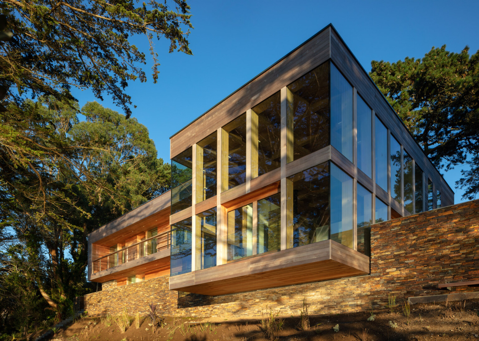 Structural Glass Glazing Solutions | Clear Living